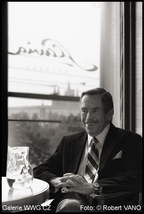 World WebPhoto Gallery | Vánoční otázky - Robert VANO - The Platinum ...